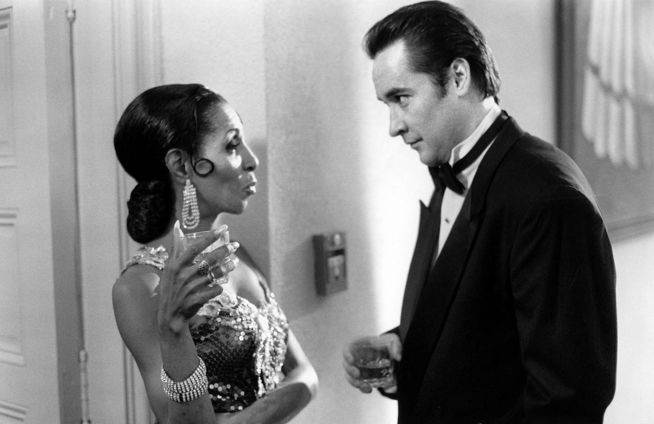 Midnight in the Garden of Good and Evil | UCLA Library